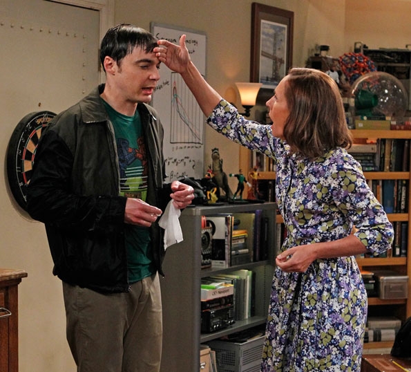 sheldon’s mom feeling his forehead – UnitedMonkeee